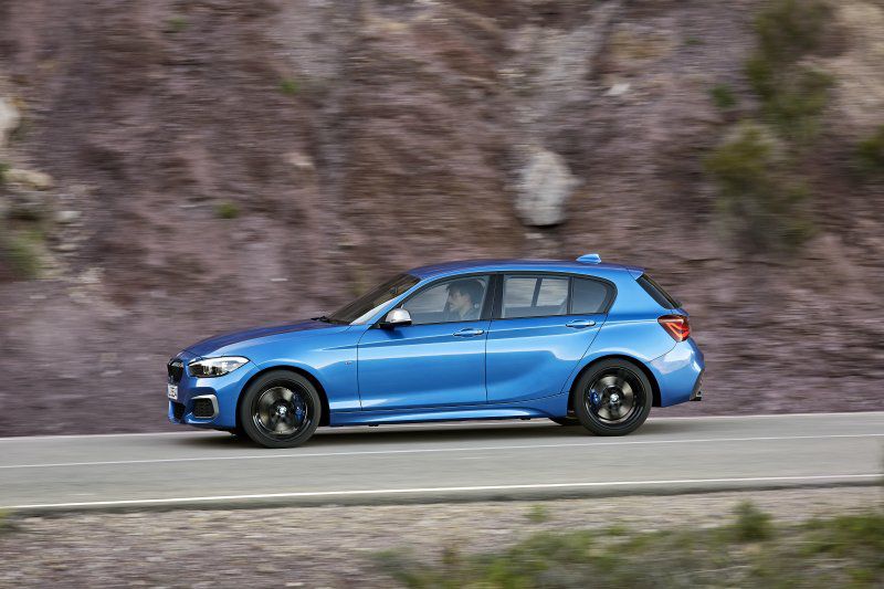 BMW 1 Series Hatchback 5dr (F20 LCI, facelift 2017) 116d (116 Hp) EfficientDynamics Edition